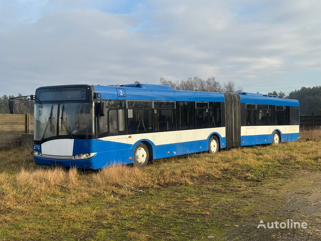 Solaris Urbino 18 zglobni autobus