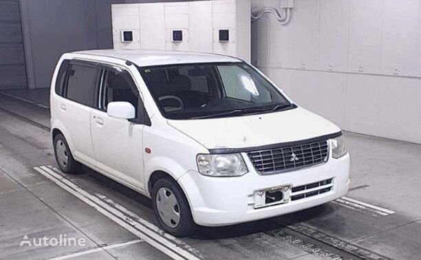 Mitsubishi EK WAGON minivan