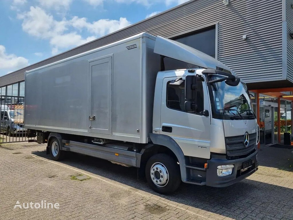 Mercedes-Benz Atego 1218 Koffer/ Ladebordwand/ Airco/ Grau Metallic kamion furgon