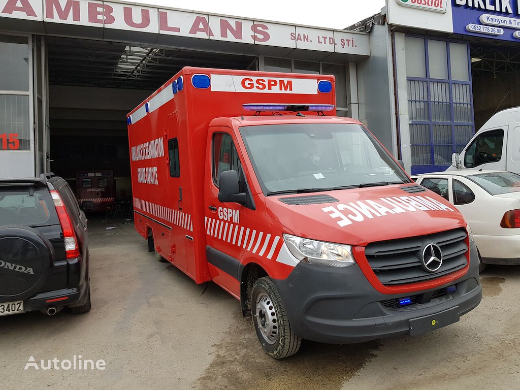 Novo Mercedes-Benz 2023-2024 MODEL 4 PATIENT vozilo hitne pomoći