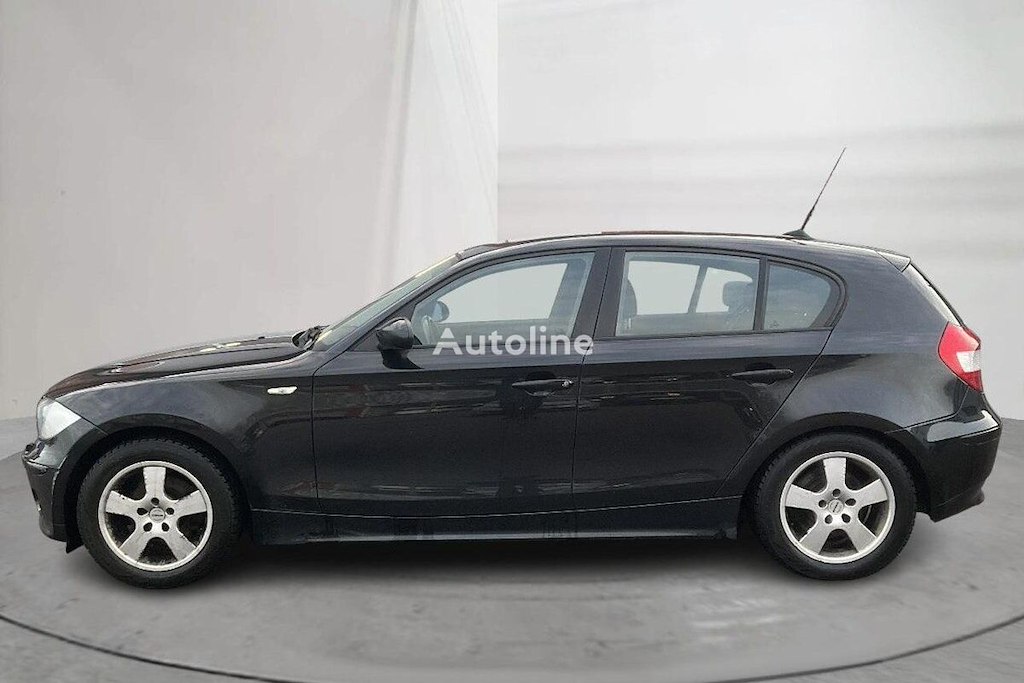 Prodaje se BMW 1-serien hečbek na aukciji