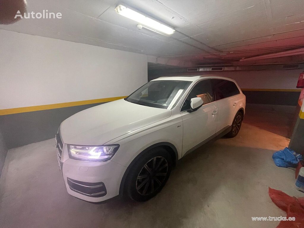 Audi Q7 S Line krosover