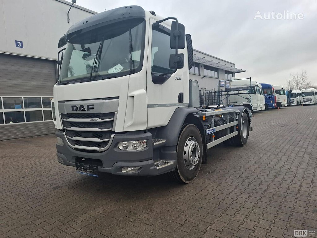 Novi DAF XB290 FA 19 t kamion rol kiper