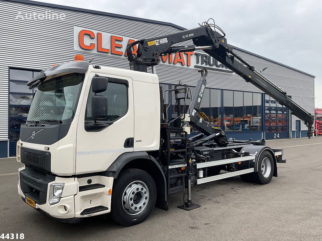 Volvo FE 250 Euro 6 Hiab 14 Tonmeter laadkraan kamion rol kiper