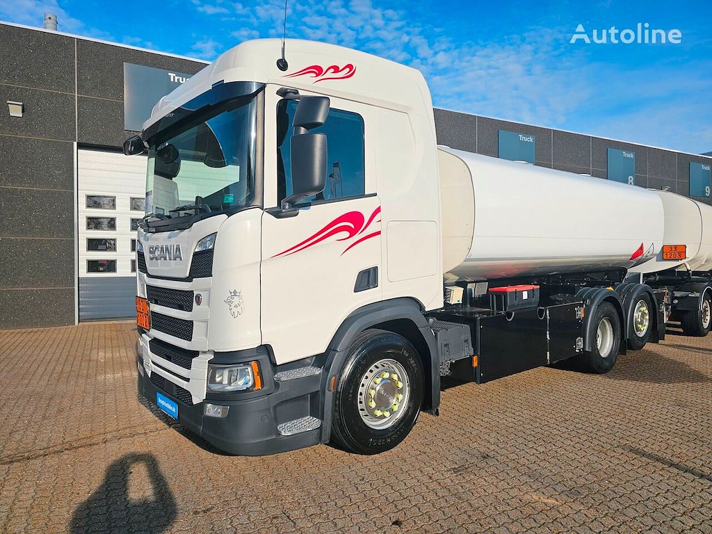 Scania R500 6x2/4 autocisterna za gorivo