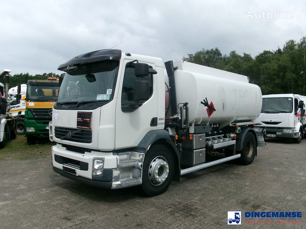 Volvo FE 290 4X2 RHD fuel tank 13.1 m3 / 4 comp autocisterna za gorivo