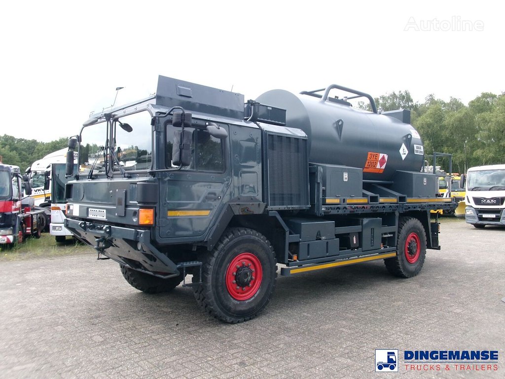 MAN HX 18.330 4X4 RHD fuel tank 5.5 m3 autocisterna za gorivo