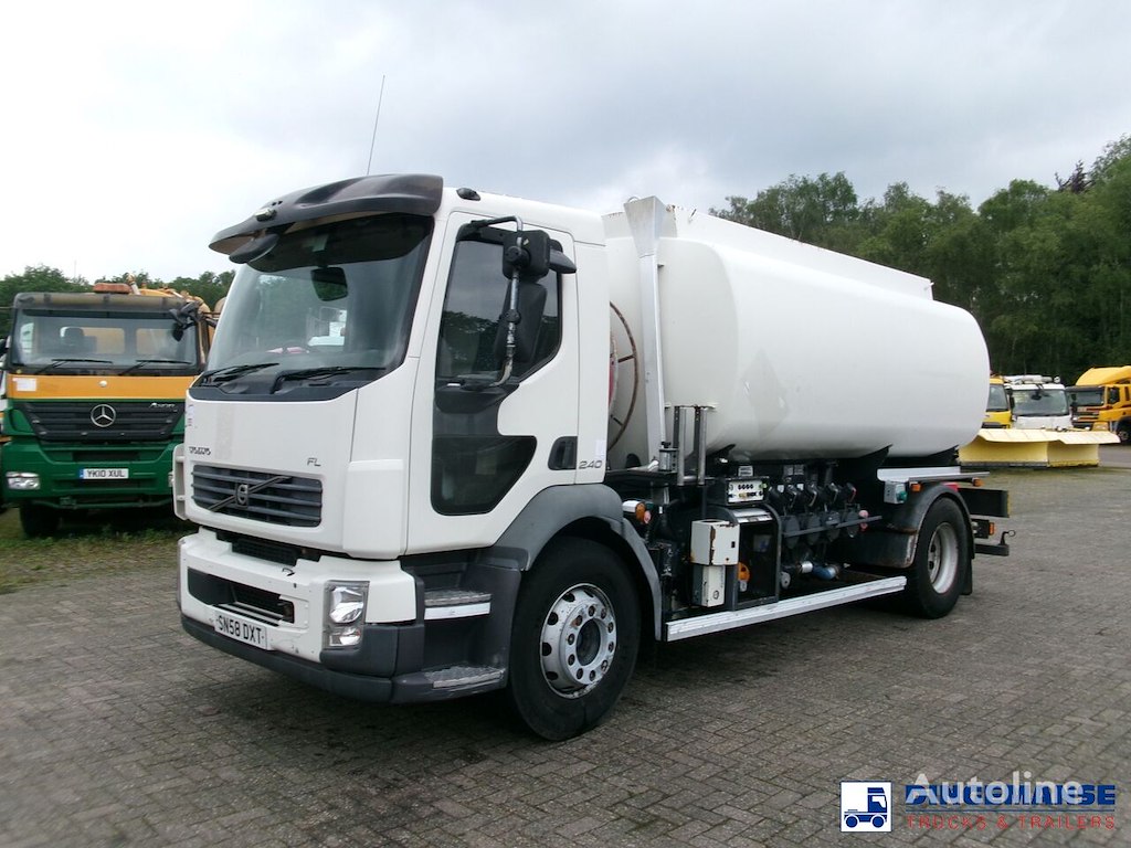 Volvo FL 240 4x2 RHD fuel tank 13 m3 / 4 comp autocisterna za gorivo