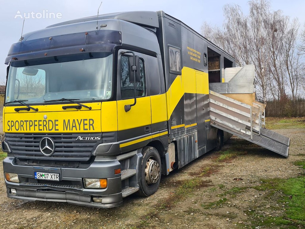 Mercedes-Benz ACTROS1831 kamion za prevoz konja