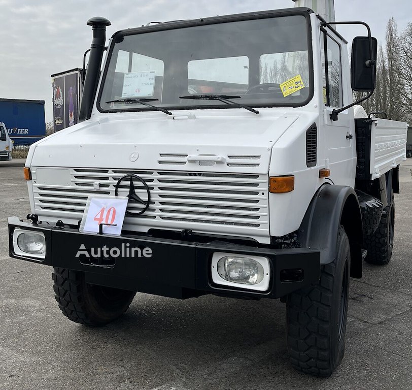 Mercedes-Benz unimog 435 4x4 vojni kamion