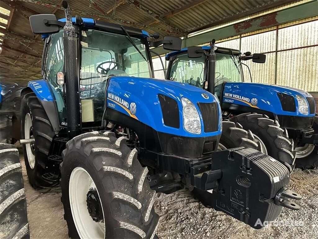 Novi New Holland T6050 Delta traktor točkaš