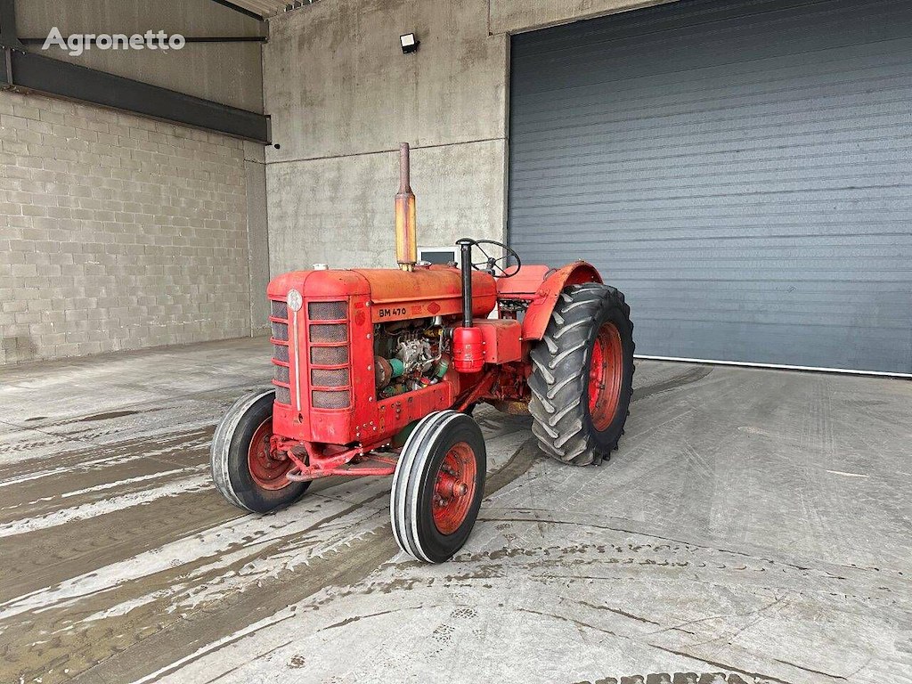 Prodaje se Volvo 470 traktor točkaš na aukciji