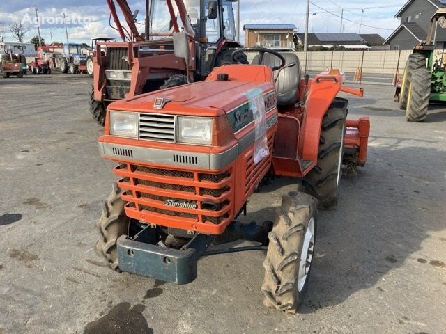 Kubota TRACTOR(Kubota) mototraktor