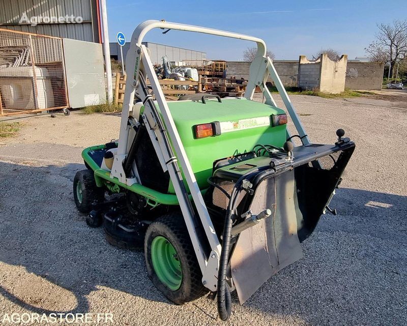 Prodaje se Etesia H124D traktor kosilica na aukciji