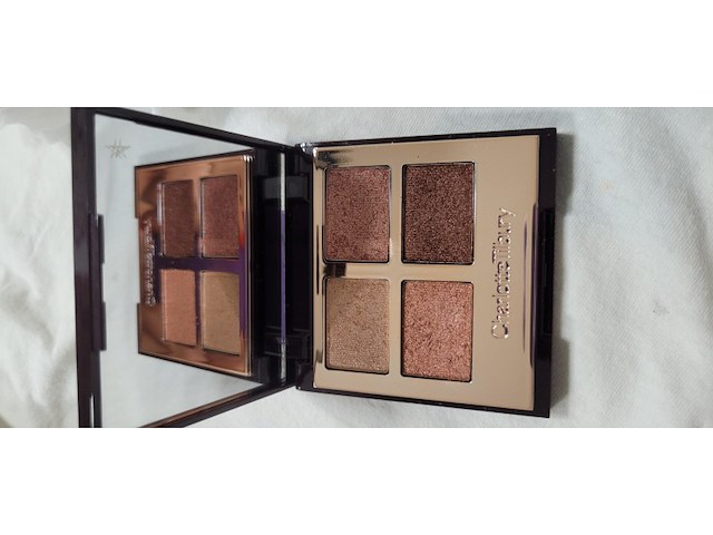 **Charlotte Tilbury paleta senki**