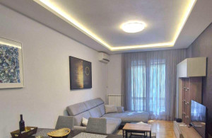 Iznajmljujem Stan-Apartman, Crveni Krst, Beograd Grad