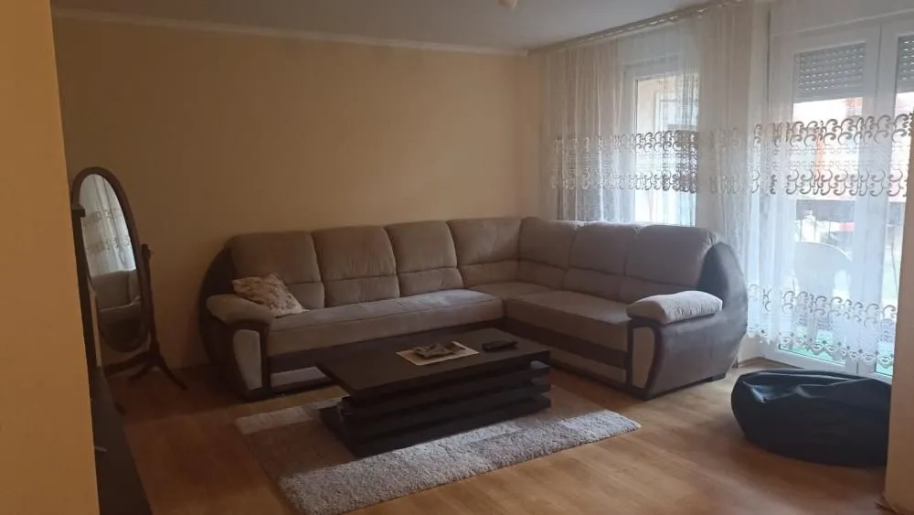 Izdavanje, jednosoban stan, 54m2, Sajam, Novi Sad, Novi Sad