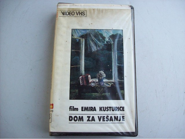 DOM ZA VESANJE ,Emir Kusturica , VHS