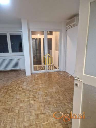 Prodaja stana na Grbavici – 60 m², 2 sobe, nova PVC stolarija i instalacije