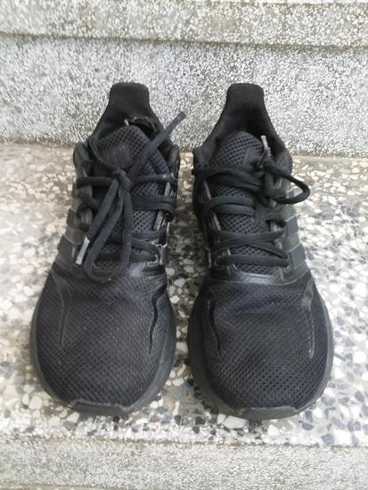 Adidas patike br.37,5 RASPRODAJA