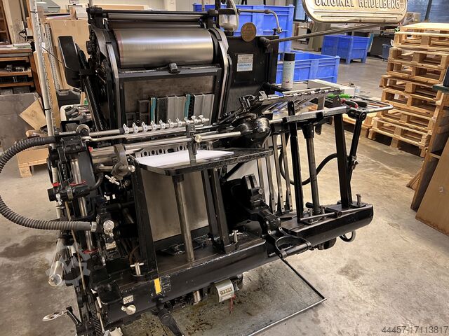 Mašina za štampanje letterpress-a
Heidelberger Druckmaschinen GT A3 Tiegel