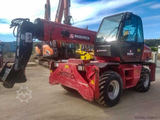 Rotirajući telehandler
Manitou MRT1635