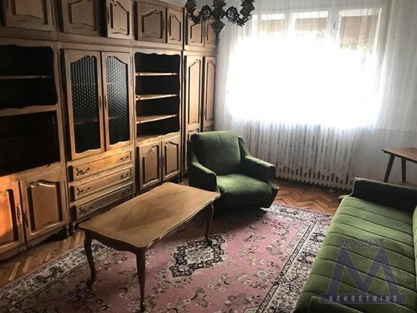 Kuća na prodaju, 300m2, 288.400€