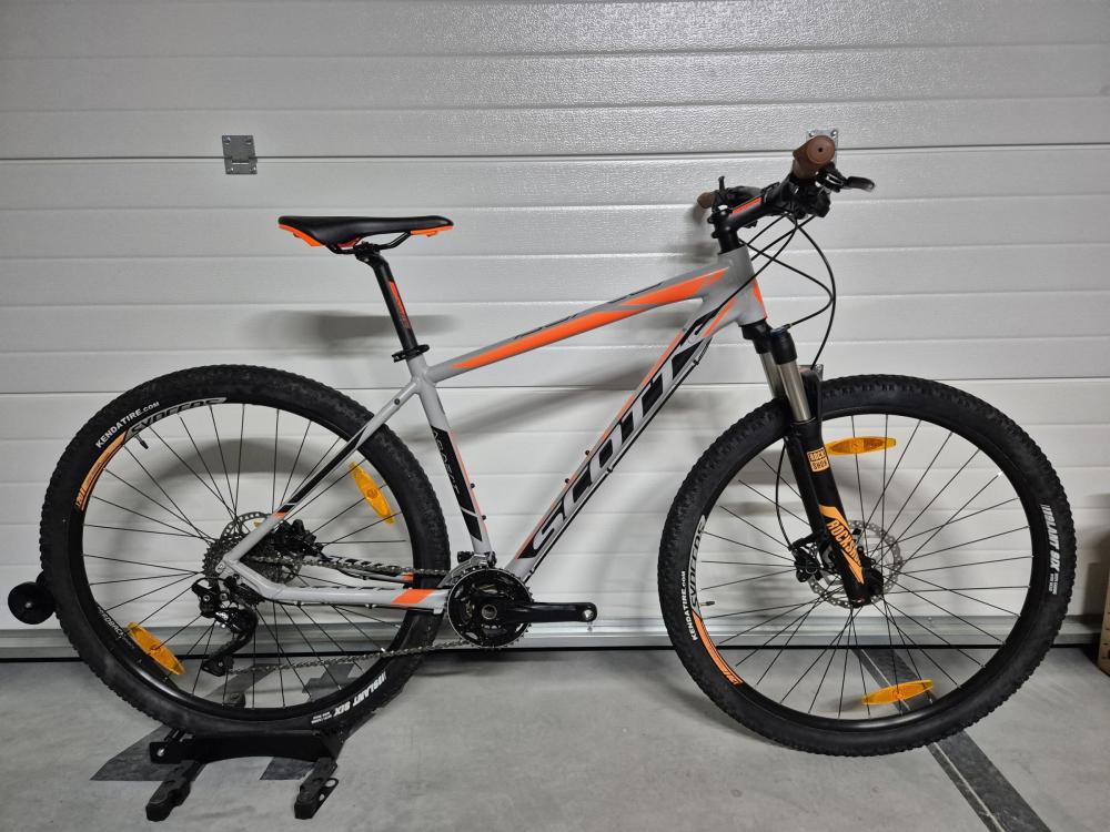 Scott Aspect 910 XT vel. L TOP