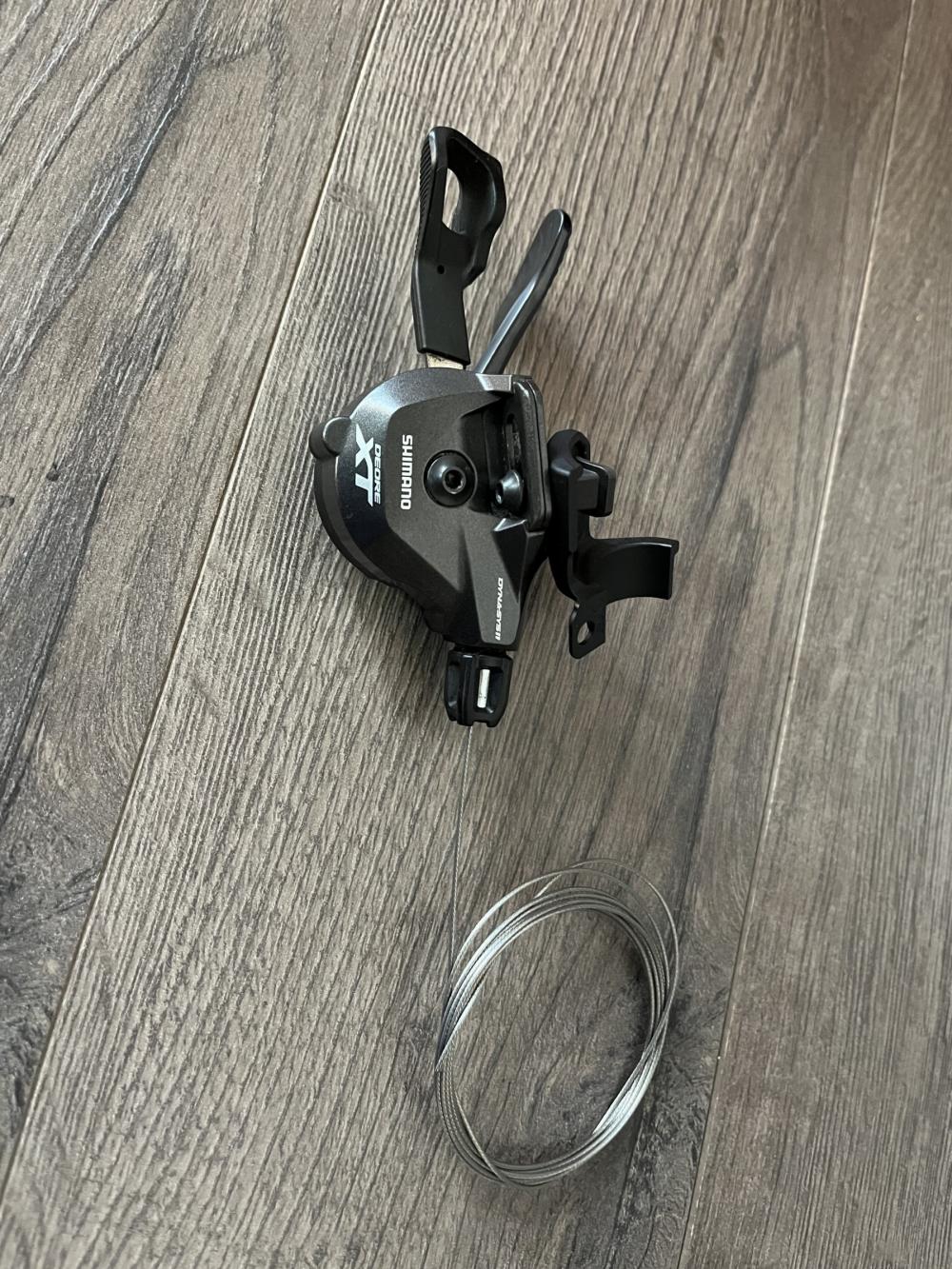 RUČICA MENJ SHIMANO DEORE XT SL M8000 11 S 550