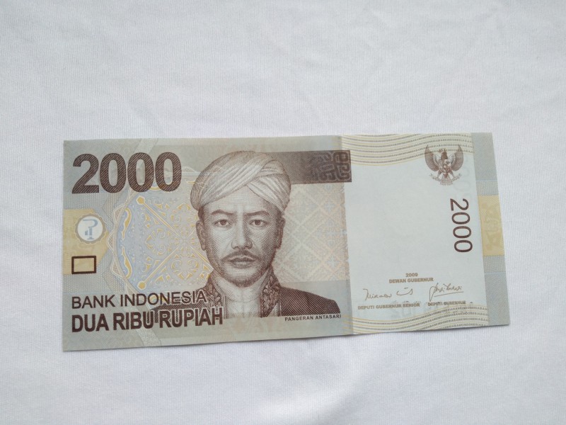 Indonezija 2.000 rupija,2009 god.UNC,ређе