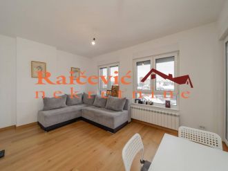 59m² 163.000€
Beograd, Zvezdara, Konjarnik, Bulevar kralja Aleksandra