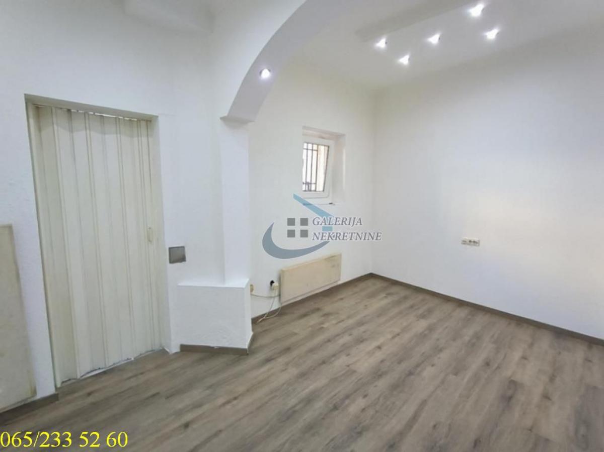 Palilula, Palilulska pijaca - Majora Ilića 27m2