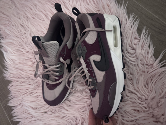 Nike airmax futura burgundi nove original