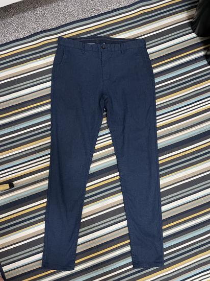 Zara teget poslovne pantalone M L broj 44