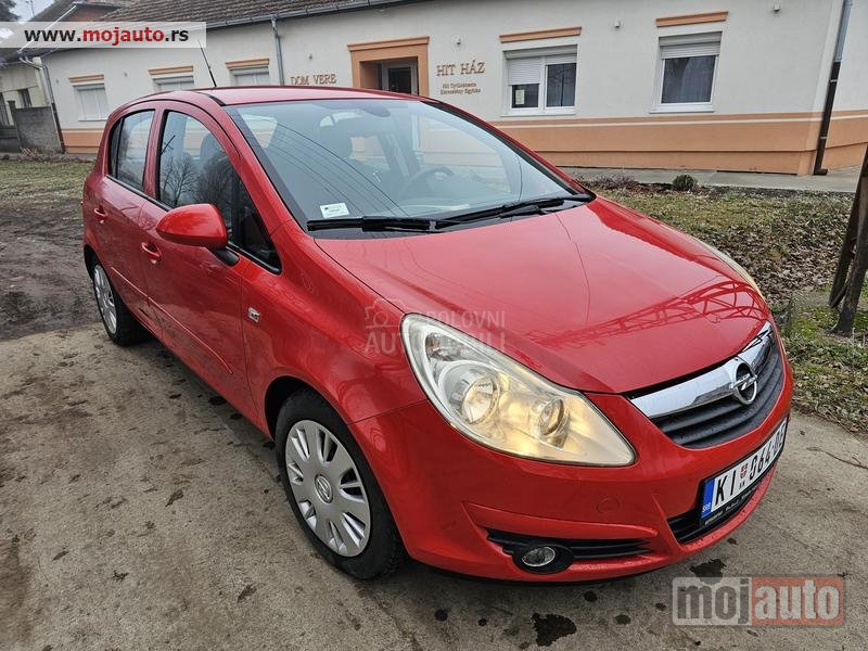 Opel Corsa D 13mes reg