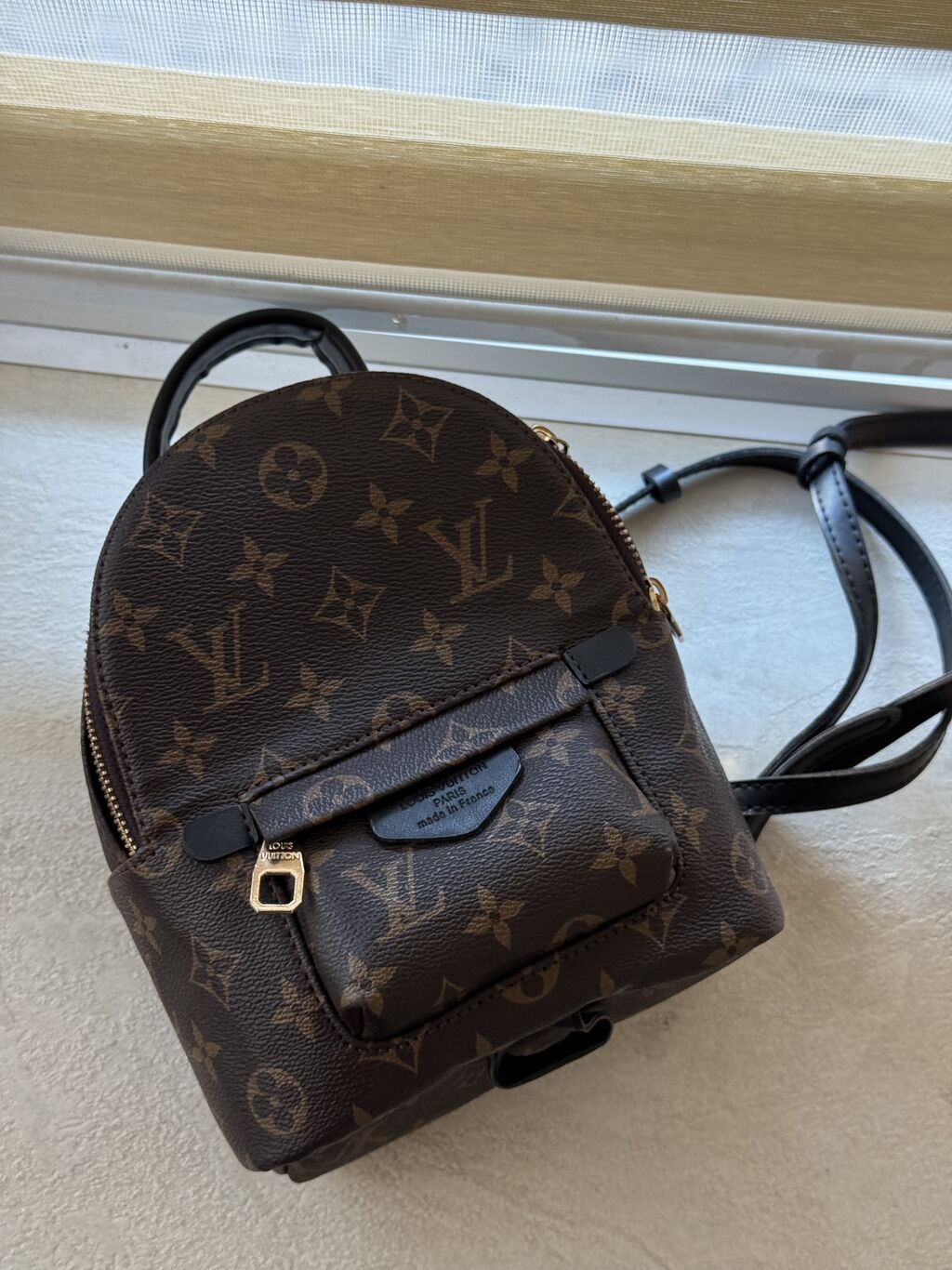 Mali Louis Vuitton ranac Kupljen u Turskoj