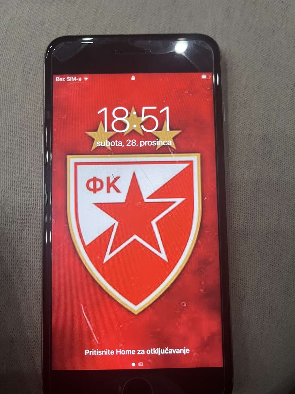 Tražim zamenu za play station 3 ili 4:iphon jakom dobrom stanju nova