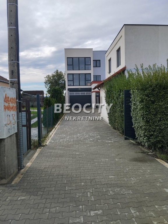 Novi Sad, Avijatičarsko naselje, Rumenački put , 5. 0, 513m2, 2100EUR