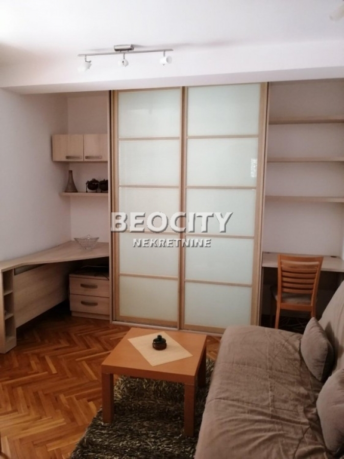 Novi Sad, Detelinara, Janka Čmelika, 1. 5, 36m2, 300EUR