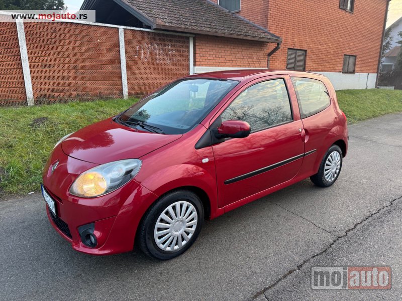 Renault Twingo 1,1B 56Kw Perfektan i Prelep