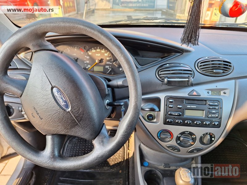 Ford Focus 1.8 TDDI