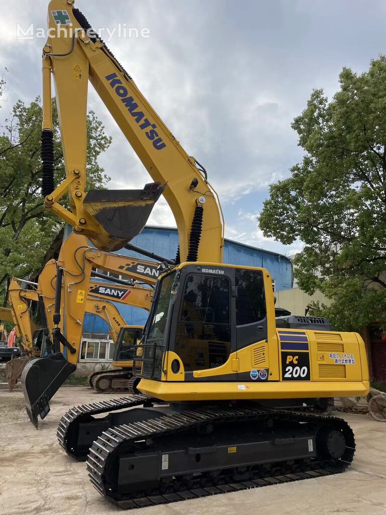 Komatsu PC200 bager guseničar