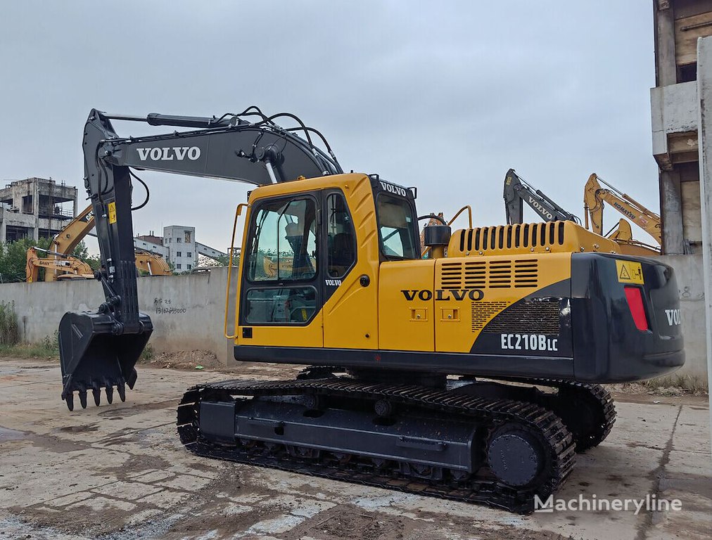 Volvo EC 210 bager guseničar