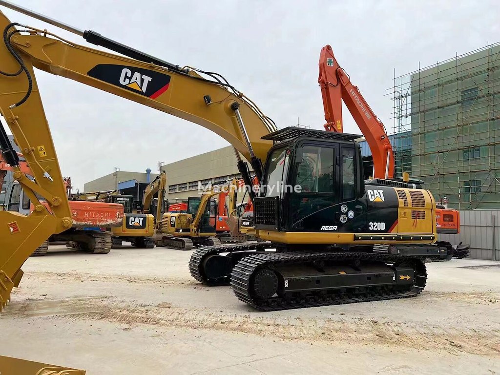 Caterpillar 320D bager guseničar