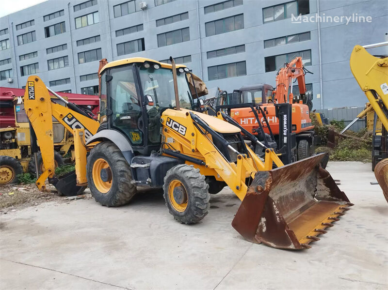 JCB 3CX bager-utovarivač