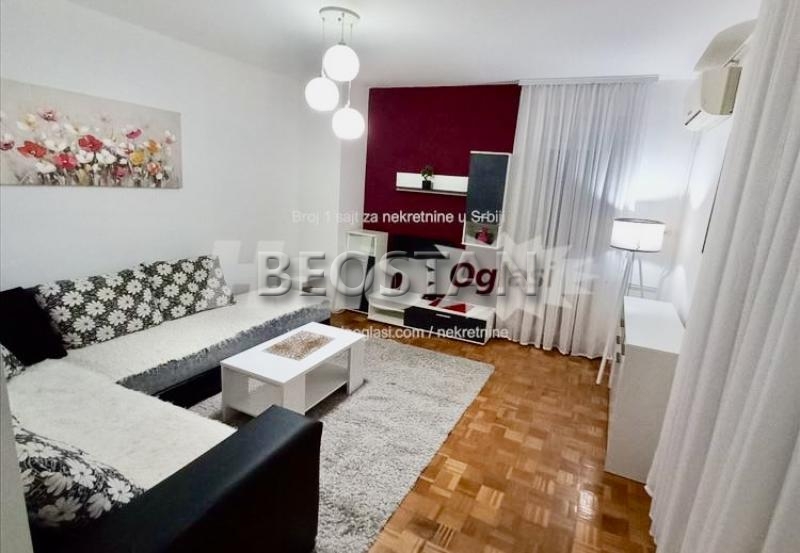 Bežanijska kosa - Bezanijska kosa 1 #60558 550 €