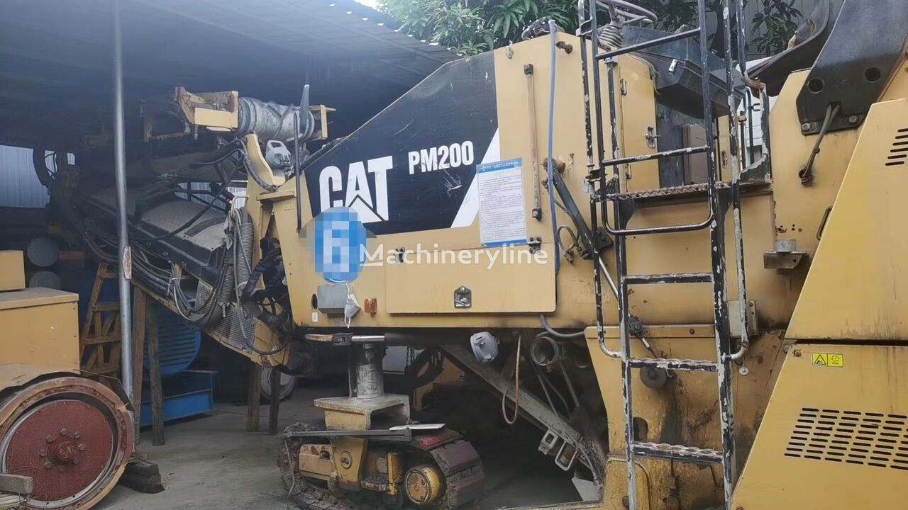 Caterpillar PM 200 glodalica za asfalt