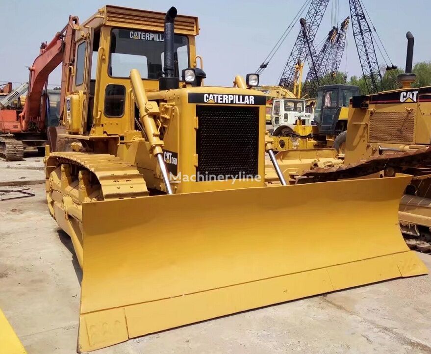 Caterpillar D6D D6G D6H D7G D8K buldožer