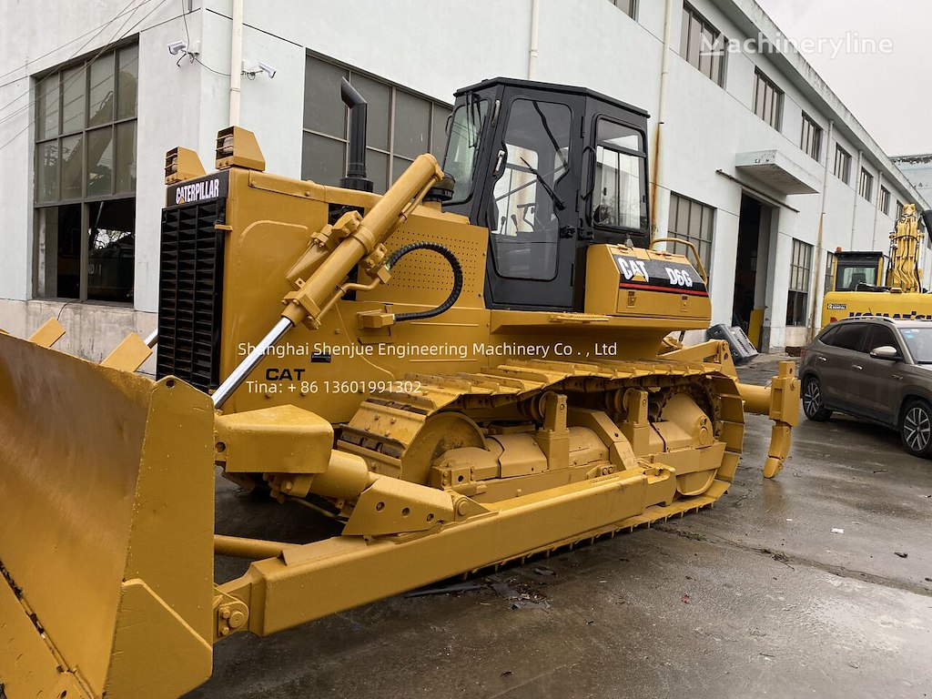 Caterpillar D6G buldožer