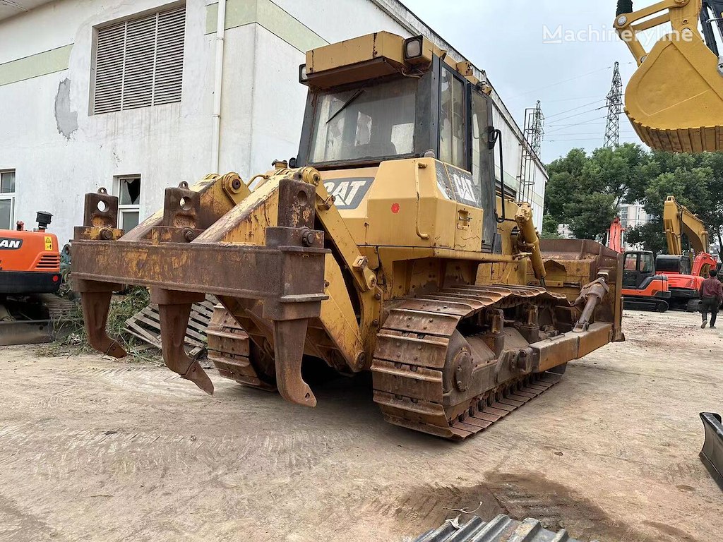 Caterpillar D7G2 D buldožer